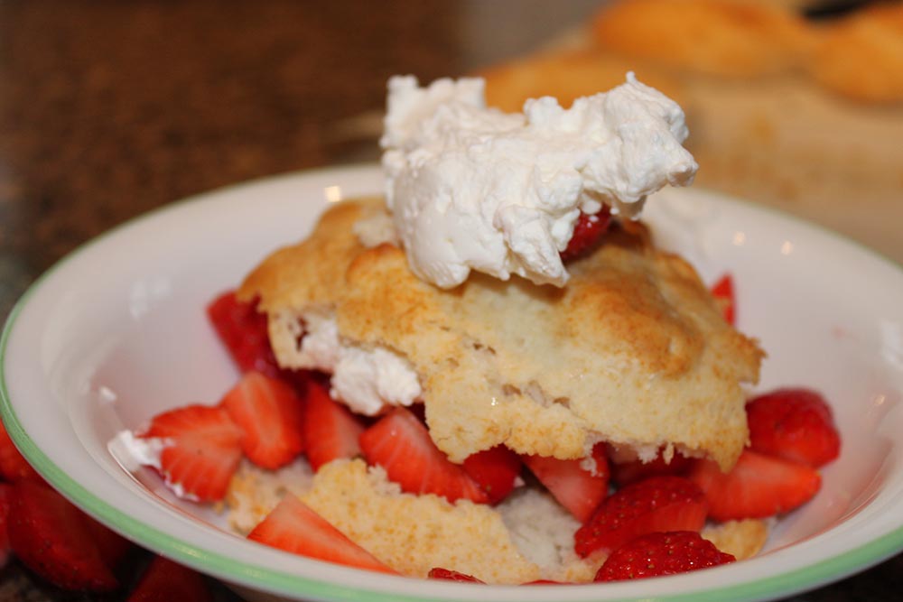 Easy & Lite Strawberry Shortcake with Homemade Whipped Cream 1 More Than 2