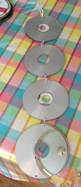 Reusing old CD's - How to keep birds out of the garden - 1 More Than 2 ...